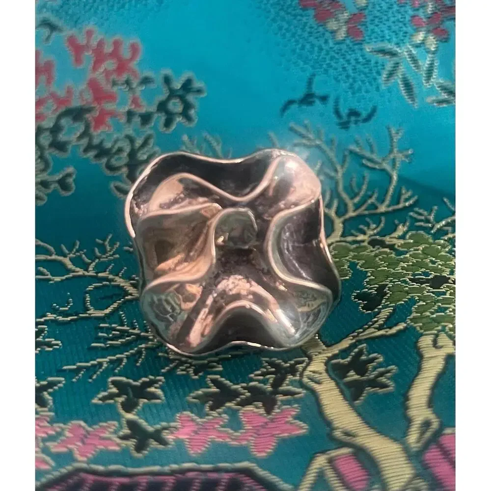 Silpada | Jewelry | Silpada Blooming Flower Ring | Poshmark